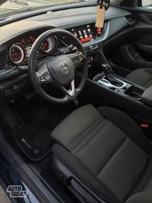 Blue Opel Insignia 2018 in Vilnius, with an engine capacity of 1.60 L and mileage of 253 thousand km for 10800 €, photo 13 on AUTOMOTO.COM.LV