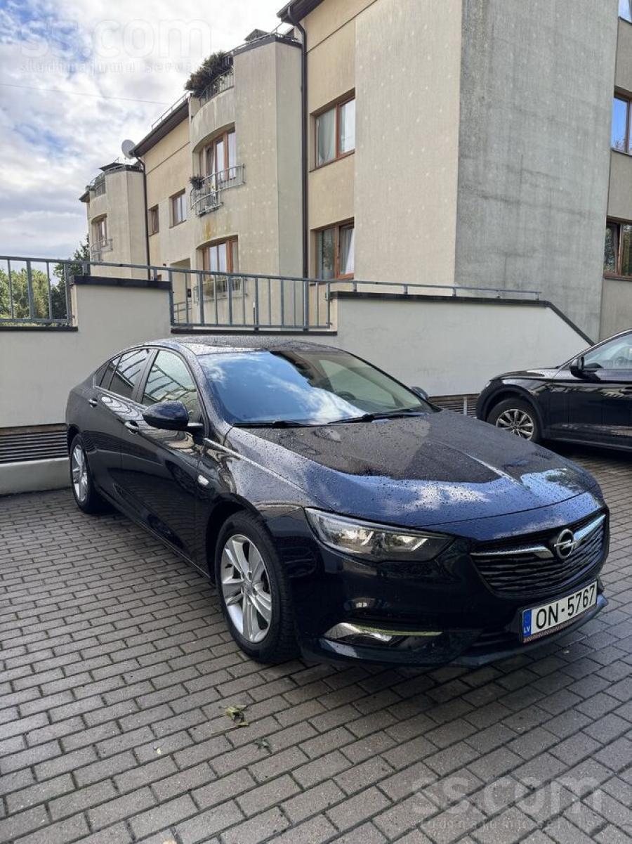 Zils Opel Insignia 2019 Rīga, ar dzinēja tilpumu 1.60 L un nobraukumu 157 tūkst. km par 9500 €, foto 1 vietnē AUTOMOTO.COM.LV