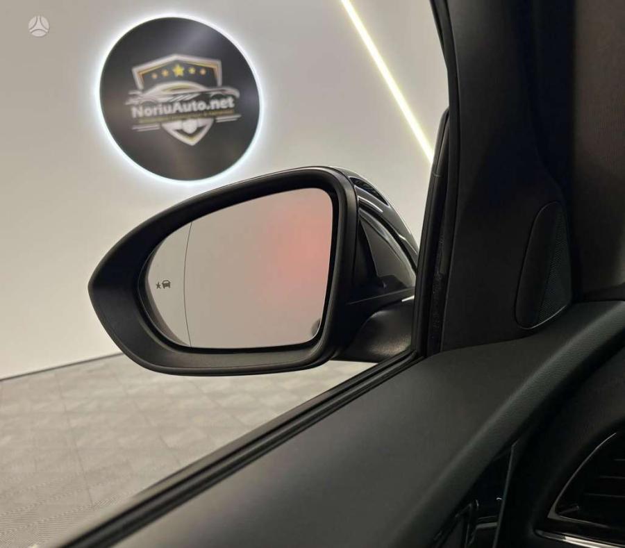 Blue Opel Insignia 2020 in Marijampole, with an engine capacity of 1.60 L and mileage of 74 thousand km for 15950 €, photo 8 on AUTOMOTO.COM.LV