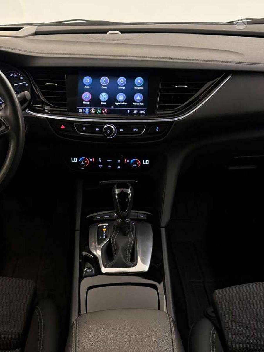 Blue Opel Insignia 2020 in Marijampole, with an engine capacity of 1.60 L and mileage of 74 thousand km for 15950 €, photo 20 on AUTOMOTO.COM.LV