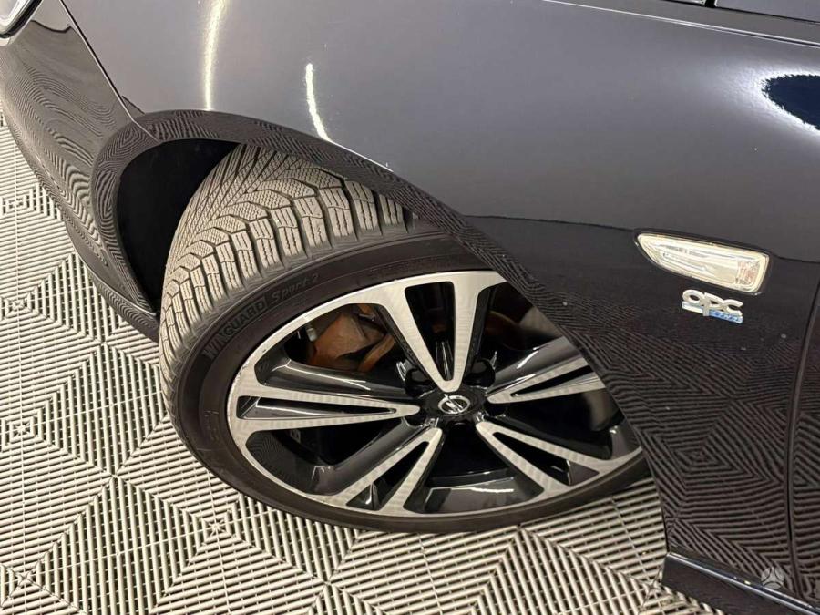 Blue Opel Insignia 2020 in Marijampole, with an engine capacity of 1.60 L and mileage of 74 thousand km for 15950 €, photo 30 on AUTOMOTO.COM.LV