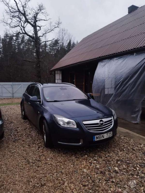 Zils Opel Insignia 2009 Viļņa, ar dzinēja tilpumu 2.00 L un nobraukumu 320 tūkst. km par 2650 €, foto 2 vietnē AUTOMOTO.COM.LV