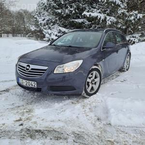 Zils Opel Insignia 2009 Tukums, ar dzinēja tilpumu 2.00 L un nobraukumu 325 tūkst. km par 2300 €, foto  vietnē AUTOMOTO.COM.LV