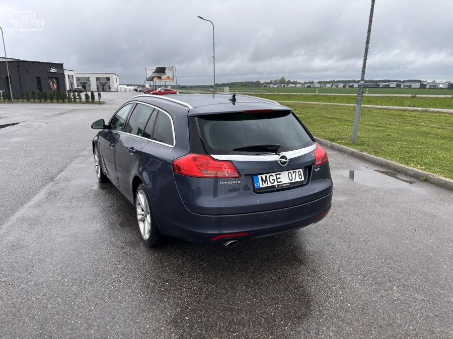 Blue Opel Insignia 2009 in Kaunas, with an engine capacity of 2.00 L and mileage of 354 thousand km for 3800 €, photo 4 on AUTOMOTO.COM.LV