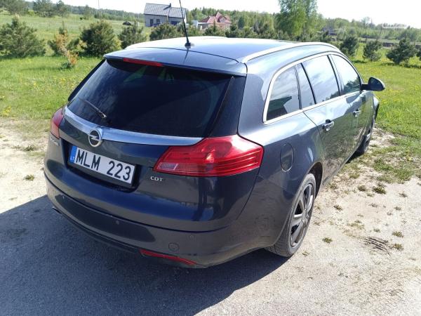 Blue Opel Insignia 2009 in Klaipeda, with an engine capacity of 2.00 L and mileage of 31 thousand km for 2200 €, photo 3 on AUTOMOTO.COM.LV