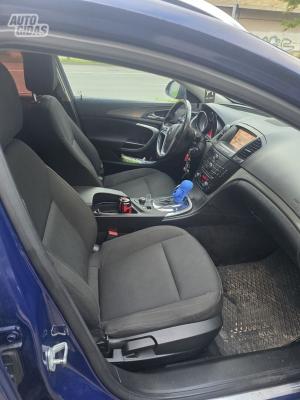 Blue Opel Insignia 2009 in Vilnius, with an engine capacity of 2.00 L and mileage of 293 thousand km for 2500 €, photo 16 on AUTOMOTO.COM.LV