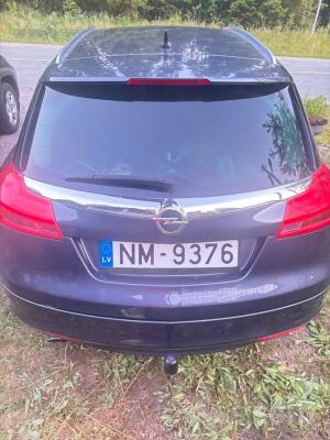 Zils Opel Insignia 2009 Rīga, ar dzinēja tilpumu 2.00 L un nobraukumu 250 tūkst. km par 2200 €, foto 3 vietnē AUTOMOTO.COM.LV