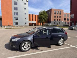 Blue Opel Insignia 2009 in Vilnius, with an engine capacity of 1.96 L and mileage of 269 thousand km for 3350 €, photo 4 on AUTOMOTO.COM.LV