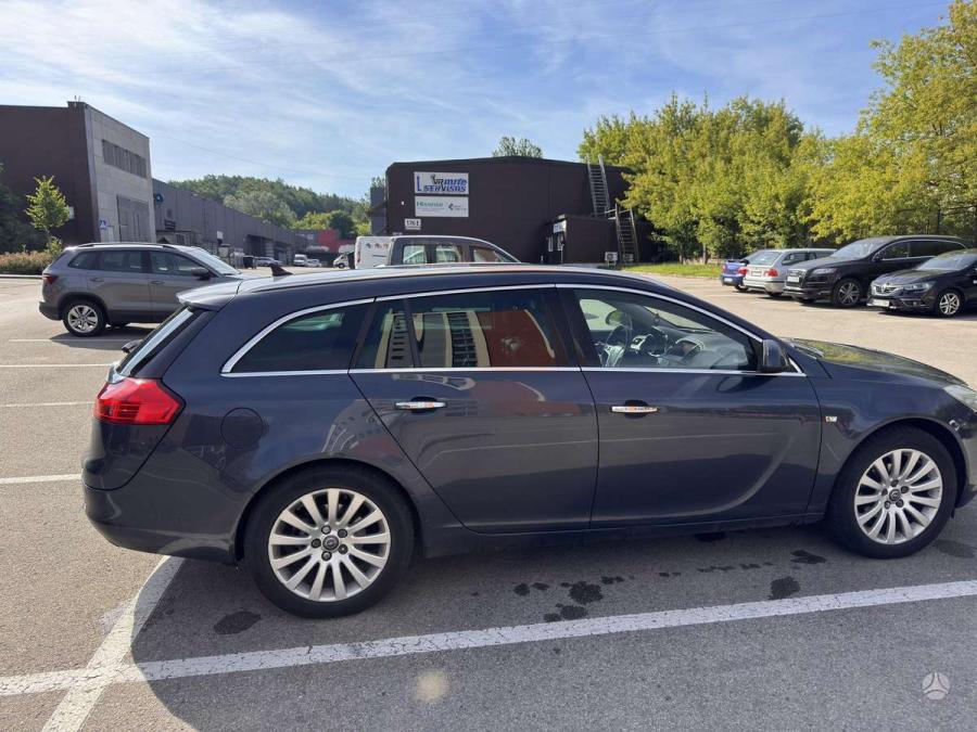 Blue Opel Insignia 2009 in Vilnius, with an engine capacity of 1.96 L and mileage of 269 thousand km for 3350 €, photo 19 on AUTOMOTO.COM.LV
