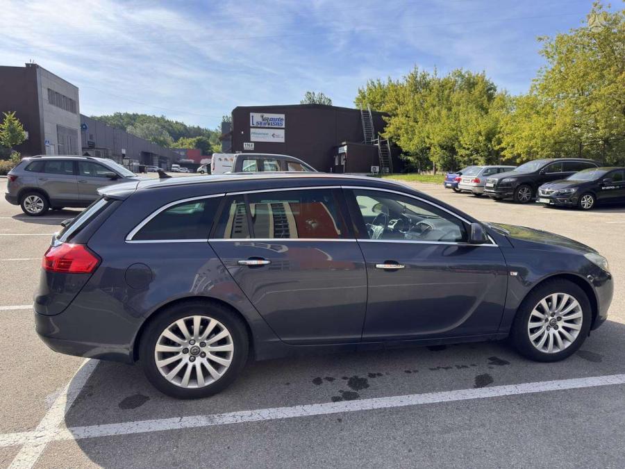 Blue Opel Insignia 2009 in Vilnius, with an engine capacity of 1.96 L and mileage of 269 thousand km for 3350 €, photo 20 on AUTOMOTO.COM.LV