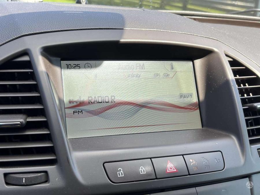 Zils Opel Insignia 2009 Viļņa, ar dzinēja tilpumu 2.00 L un nobraukumu 340 tūkst. km par 2200 €, foto 10 vietnē AUTOMOTO.COM.LV