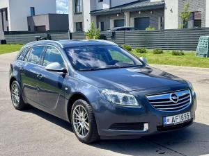 Zils Opel Insignia 2009 Viļņa, ar dzinēja tilpumu 2.00 L un nobraukumu 340 tūkst. km par 2200 €, foto  vietnē AUTOMOTO.COM.LV