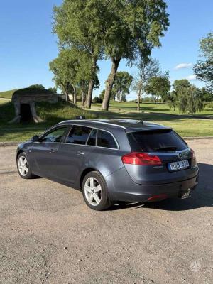 Blue Opel Insignia 2009 in Kaunas, with an engine capacity of 1.96 L and mileage of 520 thousand km for 2100 €, photo 4 on AUTOMOTO.COM.LV