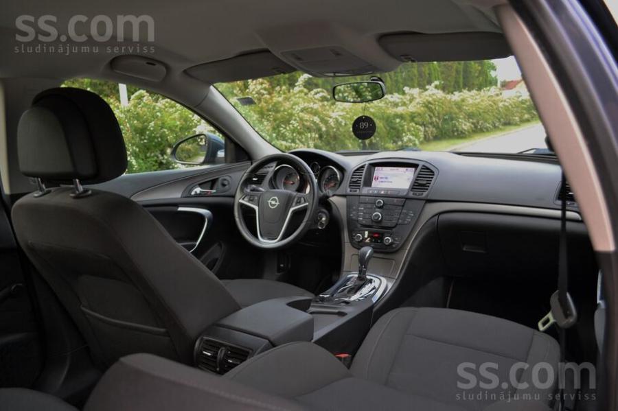 Zils Opel Insignia 2010 Jelgava, ar dzinēja tilpumu 2.00 L un nobraukumu 0 tūkst. km par 3900 €, foto 8 vietnē AUTOMOTO.COM.LV