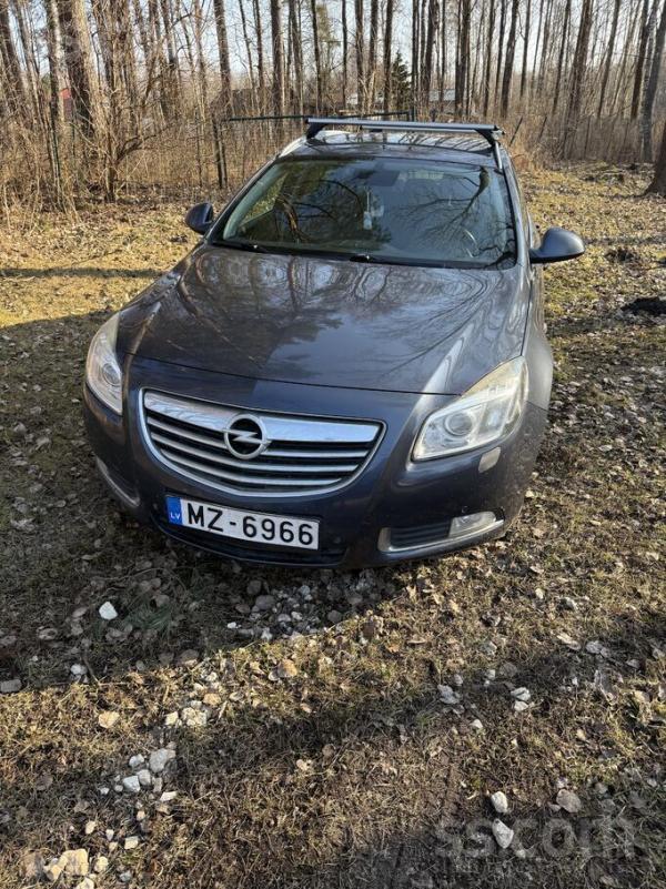 Zils Opel Insignia 2010 Rīga, ar dzinēja tilpumu 2.00 L un nobraukumu 341 tūkst. km par 3000 €, foto 3 vietnē AUTOMOTO.COM.LV