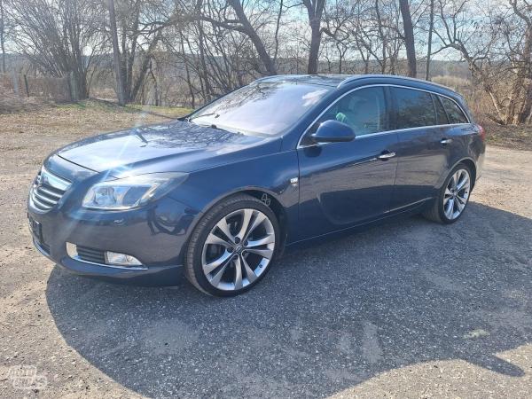 Zils Opel Insignia 2010 Prienai, ar dzinēja tilpumu 2.00 L un nobraukumu 293 tūkst. km par 4150 €, foto 1 vietnē AUTOMOTO.COM.LV