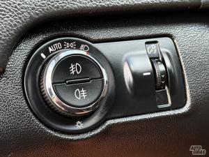 Zils Opel Insignia 2010 Kauņa, ar dzinēja tilpumu 2.00 L un nobraukumu 269 tūkst. km par 3500 €, foto 11 vietnē AUTOMOTO.COM.LV