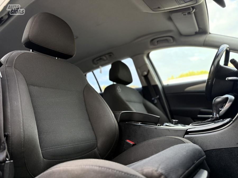 Zils Opel Insignia 2010 Kauņa, ar dzinēja tilpumu 2.00 L un nobraukumu 269 tūkst. km par 3500 €, foto 19 vietnē AUTOMOTO.COM.LV