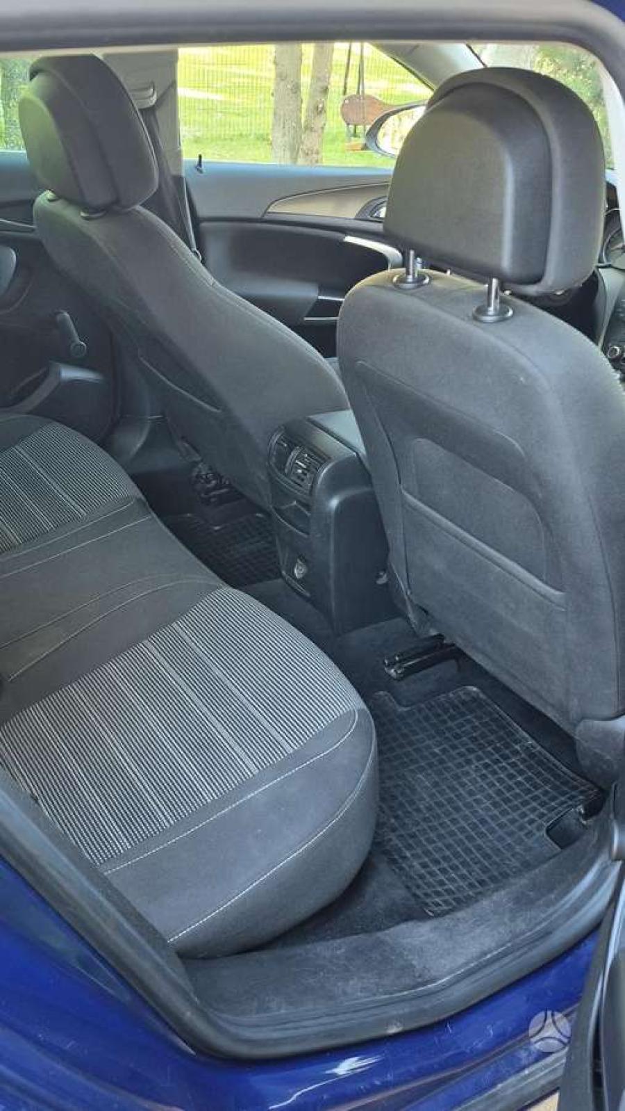 Zils Opel Insignia 2010 Panevēža, ar dzinēja tilpumu 2.00 L un nobraukumu 229 tūkst. km par 2200 €, foto 11 vietnē AUTOMOTO.COM.LV