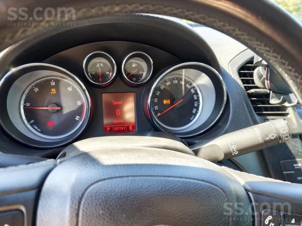 Zils Opel Insignia 2010 Ventspils, ar dzinēja tilpumu 2.00 L un nobraukumu 298 tūkst. km par 1900 €, foto 6 vietnē AUTOMOTO.COM.LV