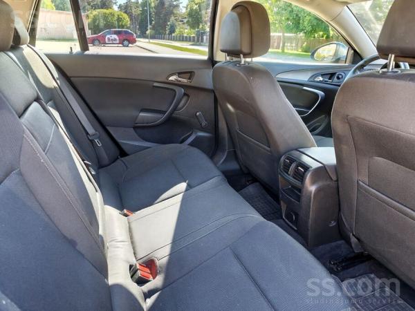 Zils Opel Insignia 2010 Ventspils, ar dzinēja tilpumu 2.00 L un nobraukumu 298 tūkst. km par 1900 €, foto 7 vietnē AUTOMOTO.COM.LV