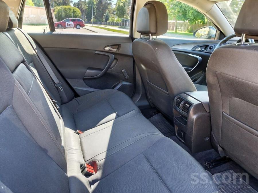 Zils Opel Insignia 2010 Ventspils, ar dzinēja tilpumu 2.00 L un nobraukumu 298 tūkst. km par 1900 €, foto 8 vietnē AUTOMOTO.COM.LV
