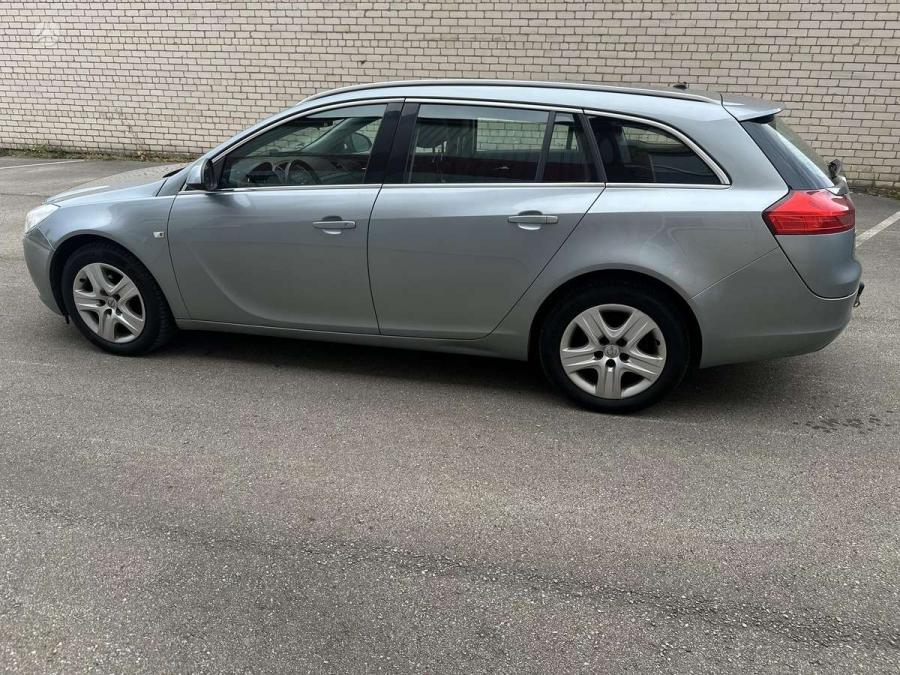 Zils Opel Insignia 2010 Rokiškis, ar dzinēja tilpumu 1.96 L un nobraukumu 269 tūkst. km par 3300 €, foto 1 vietnē AUTOMOTO.COM.LV