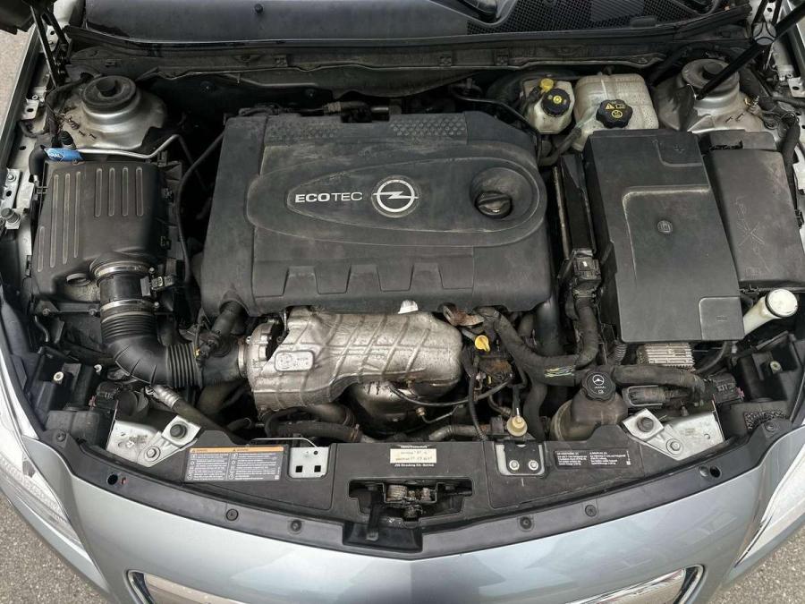 Zils Opel Insignia 2010 Rokiškis, ar dzinēja tilpumu 1.96 L un nobraukumu 269 tūkst. km par 3300 €, foto 28 vietnē AUTOMOTO.COM.LV