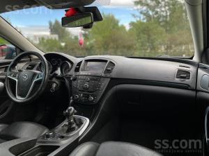 Синий Опель Инсигния 2010 в Рига, объемом двигателя 2.00 л и пробегом 424 тыс. км за 1590 €, фото 18 на AUTOMOTO.COM.LV
