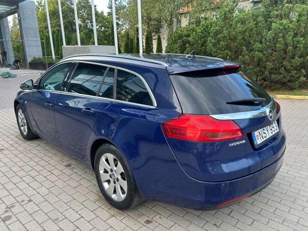 Опель Инсигния 2010 в Вильнюс на AUTOMOTO.COM.LV Синий Опель Инсигния 2010 в Вильнюс, объемом двигателя 1.96 л и пробегом 309 тыс. км за 1950 €, фото 8 на AUTOMOTO.COM.LV
