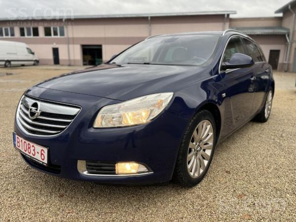 Zils Opel Insignia 2010 Rēzekne, ar dzinēja tilpumu 2.00 L un nobraukumu 355 tūkst. km par 1950 €, foto 3 vietnē AUTOMOTO.COM.LV