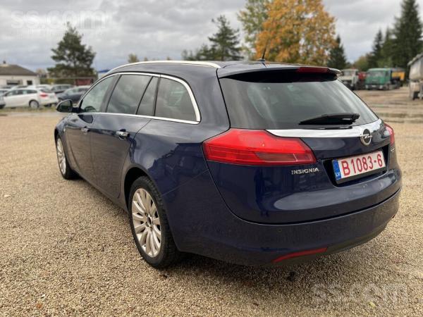 Zils Opel Insignia 2010 Rēzekne, ar dzinēja tilpumu 2.00 L un nobraukumu 355 tūkst. km par 1950 €, foto 9 vietnē AUTOMOTO.COM.LV