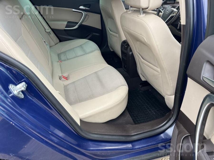Zils Opel Insignia 2010 Rēzekne, ar dzinēja tilpumu 2.00 L un nobraukumu 355 tūkst. km par 1950 €, foto 13 vietnē AUTOMOTO.COM.LV