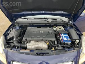 Zils Opel Insignia 2010 Rēzekne, ar dzinēja tilpumu 2.00 L un nobraukumu 355 tūkst. km par 1950 €, foto 14 vietnē AUTOMOTO.COM.LV