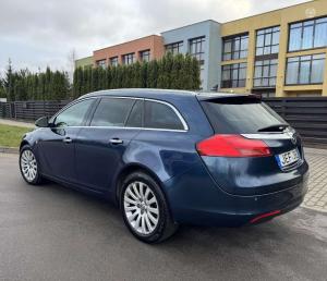 Blue Opel Insignia 2011 in Vilnius, with an engine capacity of 1.96 L and mileage of 291 thousand km for 3500 €, photo 4 on AUTOMOTO.COM.LV