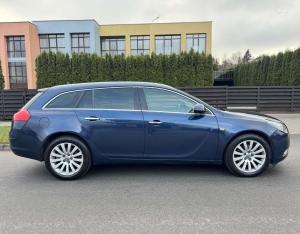 Blue Opel Insignia 2011 in Vilnius, with an engine capacity of 1.96 L and mileage of 291 thousand km for 3500 €, photo 5 on AUTOMOTO.COM.LV