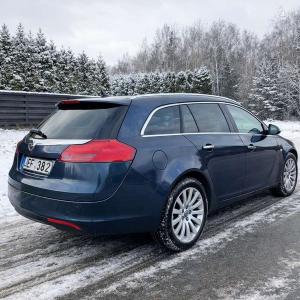 Blue Opel Insignia 2011 in Vilnius, with an engine capacity of 1.96 L and mileage of 291 thousand km for 3750 €, photo 4 on AUTOMOTO.COM.LV