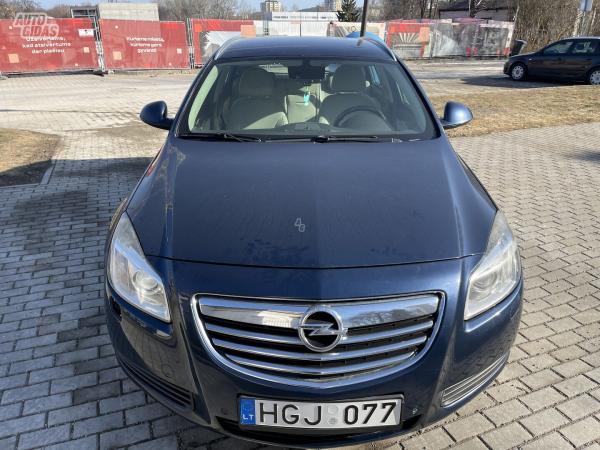 Blue Opel Insignia 2011 in Vilnius, with an engine capacity of 2.00 L and mileage of 240 thousand km for 2400 €, photo 10 on AUTOMOTO.COM.LV
