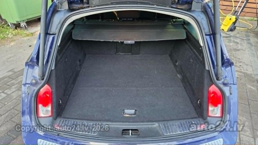 Zils Opel Insignia 2011 Tallina, ar dzinēja tilpumu 2.00 L un nobraukumu 265 tūkst. km par 2600 €, foto 8 vietnē AUTOMOTO.COM.LV