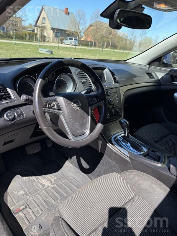 Zils Opel Insignia 2011 Cēsis, ar dzinēja tilpumu 2.00 L un nobraukumu 0 tūkst. km par 1800 €, foto 4 vietnē AUTOMOTO.COM.LV