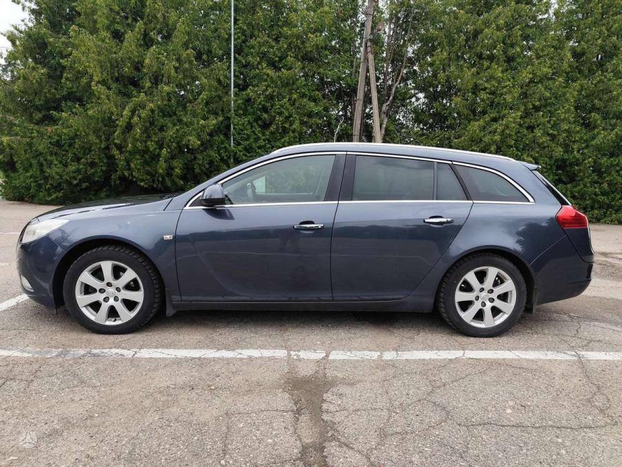 Zils Opel Insignia 2011 Radviliškis, ar dzinēja tilpumu 1.96 L un nobraukumu 276 tūkst. km par 3200 €, foto 4 vietnē AUTOMOTO.COM.LV