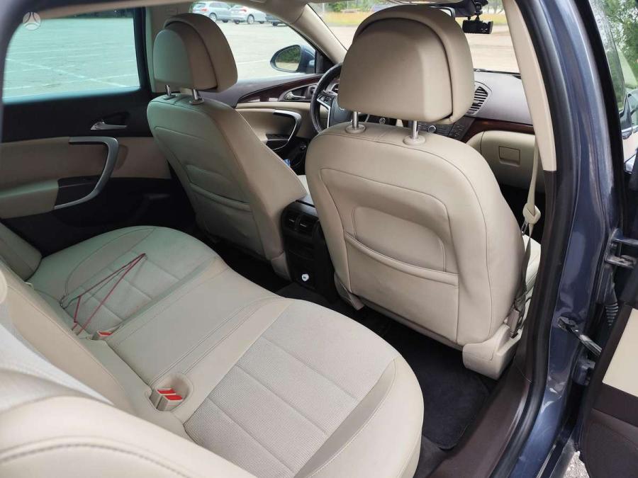 Zils Opel Insignia 2011 Radviliškis, ar dzinēja tilpumu 1.96 L un nobraukumu 276 tūkst. km par 3200 €, foto 12 vietnē AUTOMOTO.COM.LV