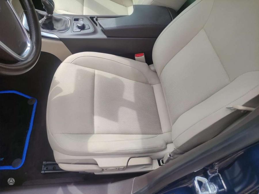 Zils Opel Insignia 2011 Raseiniai, ar dzinēja tilpumu 2.00 L un nobraukumu 230 tūkst. km par 2850 €, foto 6 vietnē AUTOMOTO.COM.LV