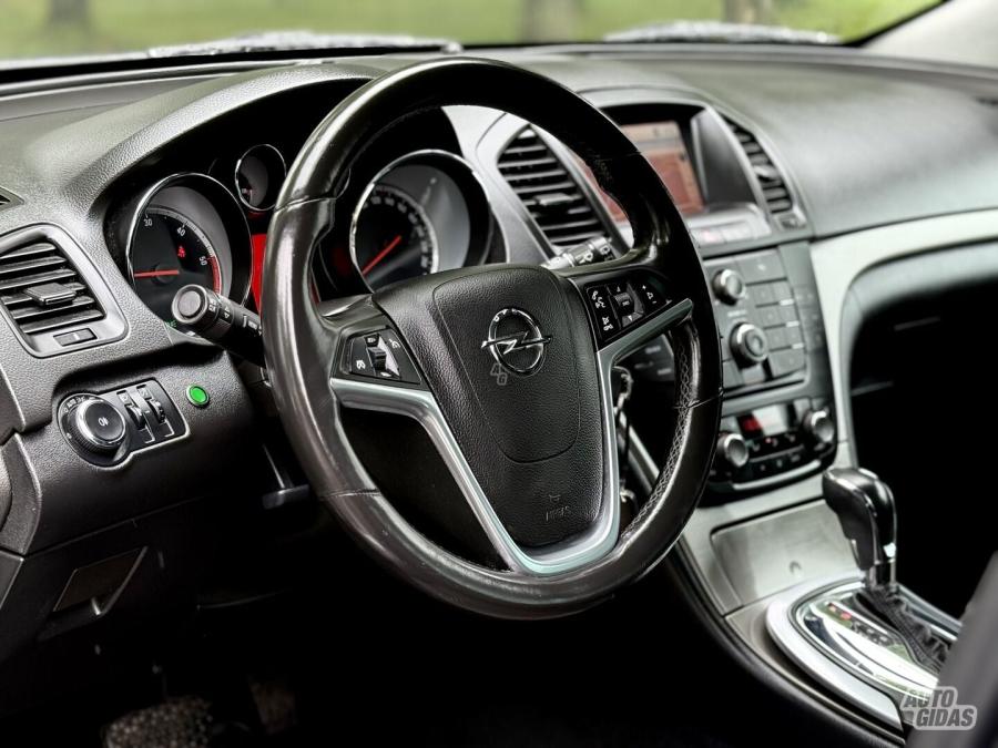 Zils Opel Insignia 2011 Kauņa, ar dzinēja tilpumu 2.00 L un nobraukumu 229 tūkst. km par 3500 €, foto 10 vietnē AUTOMOTO.COM.LV