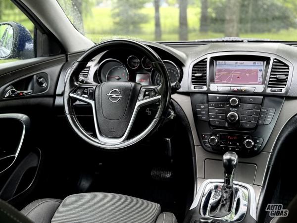 Zils Opel Insignia 2011 Kauņa, ar dzinēja tilpumu 2.00 L un nobraukumu 229 tūkst. km par 3500 €, foto 10 vietnē AUTOMOTO.COM.LV