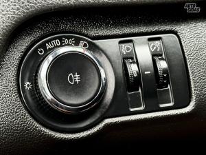 Zils Opel Insignia 2011 Kauņa, ar dzinēja tilpumu 2.00 L un nobraukumu 229 tūkst. km par 3500 €, foto 13 vietnē AUTOMOTO.COM.LV