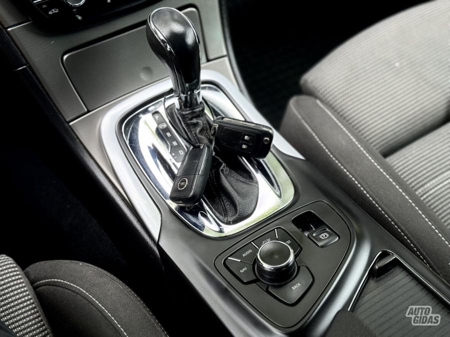 Zils Opel Insignia 2011 Kauņa, ar dzinēja tilpumu 2.00 L un nobraukumu 229 tūkst. km par 3500 €, foto 18 vietnē AUTOMOTO.COM.LV