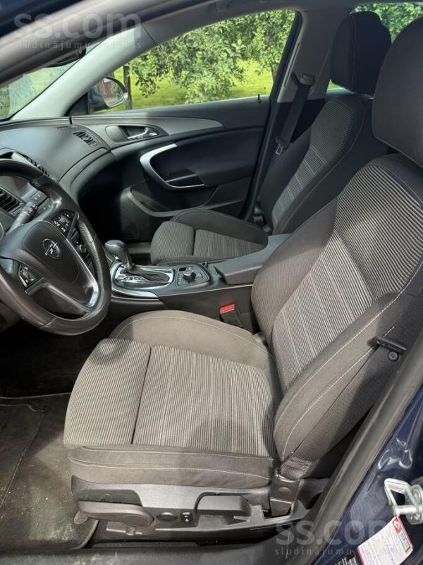 Zils Opel Insignia 2011 Jelgava, ar dzinēja tilpumu 2.00 L un nobraukumu 442 tūkst. km par 2805 €, foto 7 vietnē AUTOMOTO.COM.LV