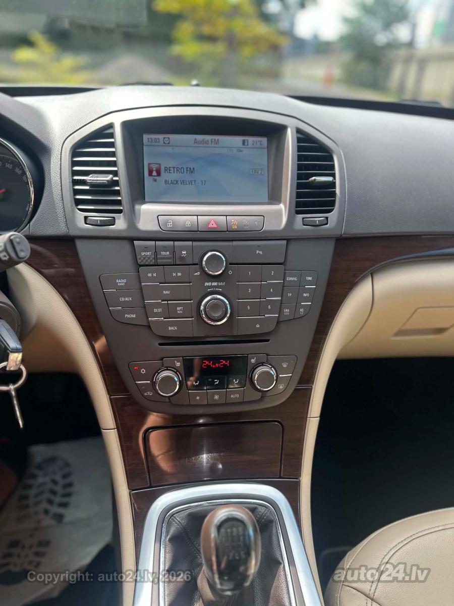 Zils Opel Insignia 2011 Tallina, ar dzinēja tilpumu 2.00 L un nobraukumu 261 tūkst. km par 5100 €, foto 11 vietnē AUTOMOTO.COM.LV