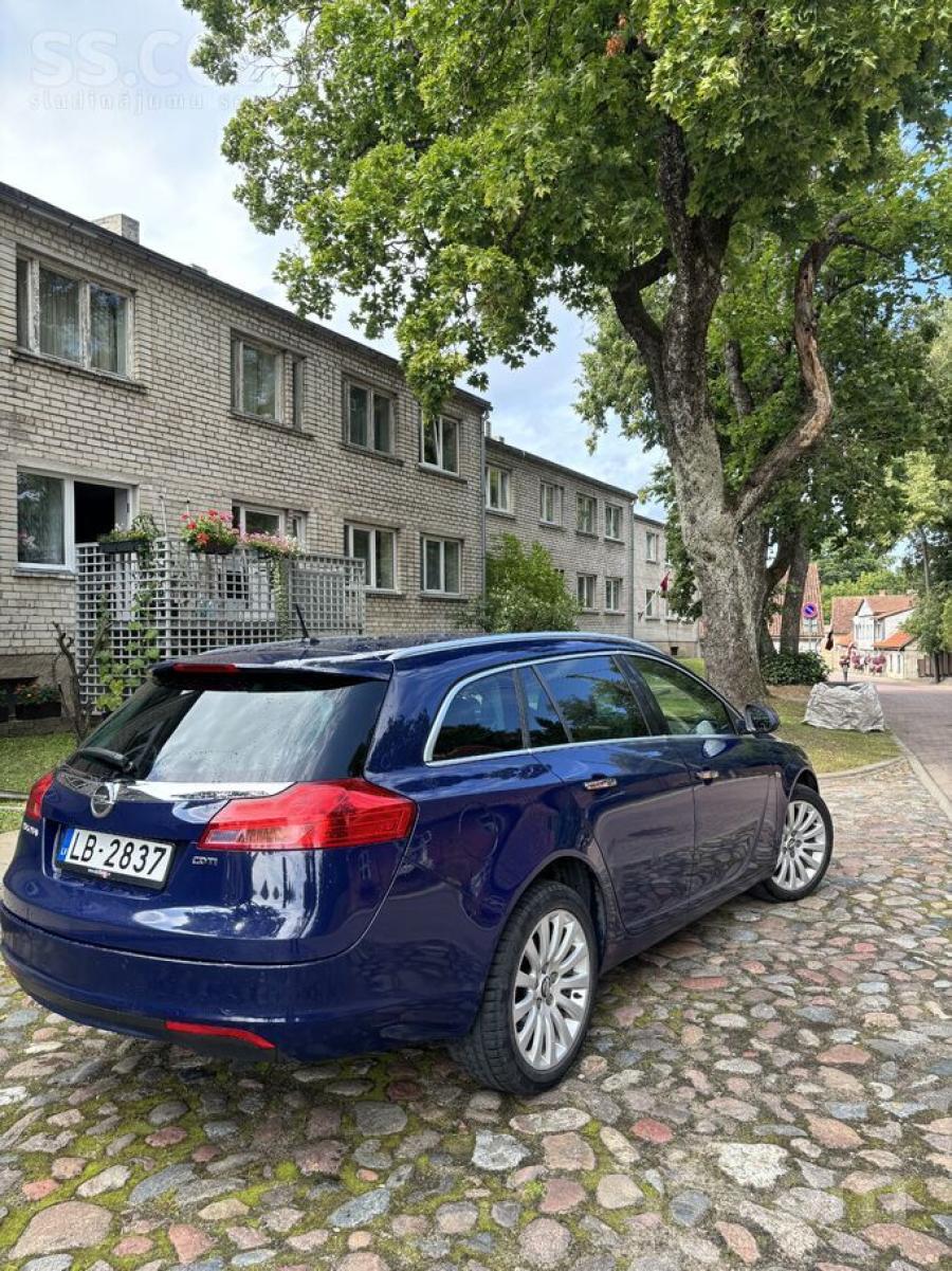 Zils Opel Insignia 2011 Kuldīga, ar dzinēja tilpumu 2.00 L un nobraukumu 327 tūkst. km par 2650 €, foto 3 vietnē AUTOMOTO.COM.LV